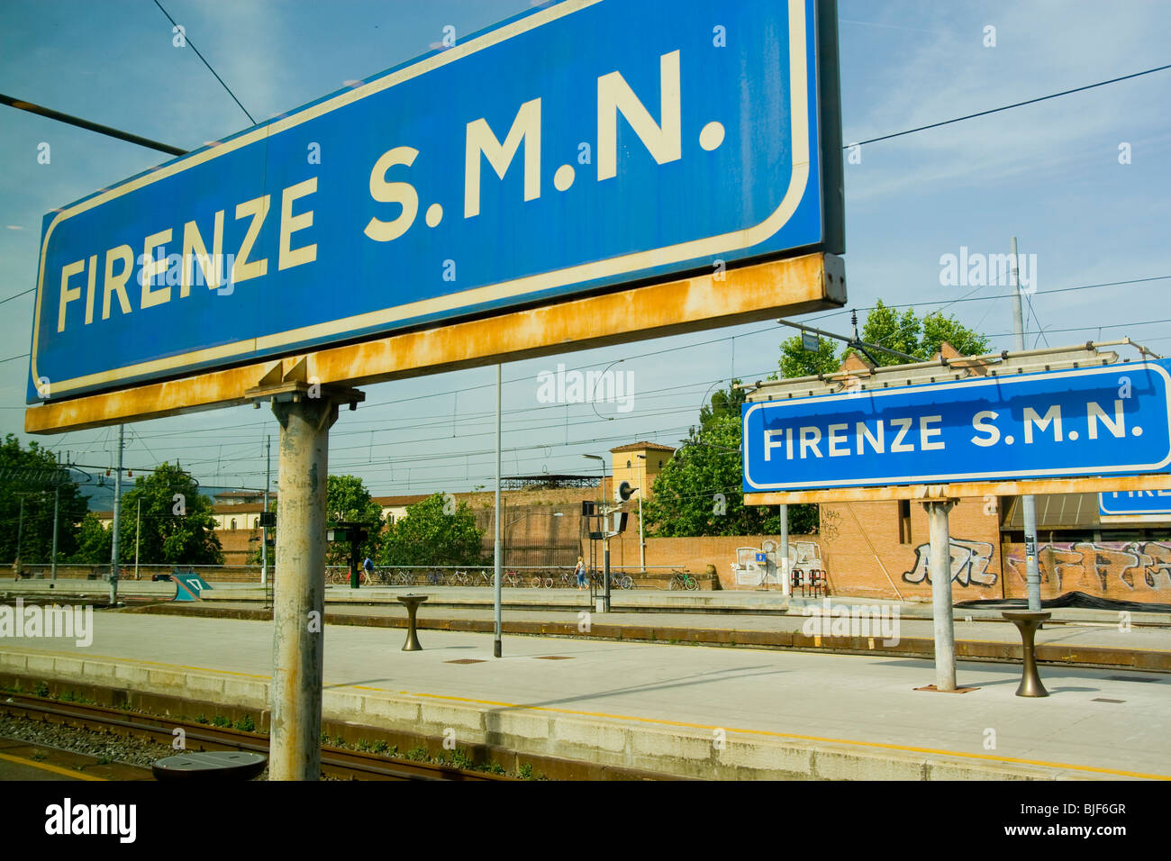 Florence railway station hi-res stock photography and images - Alamy
