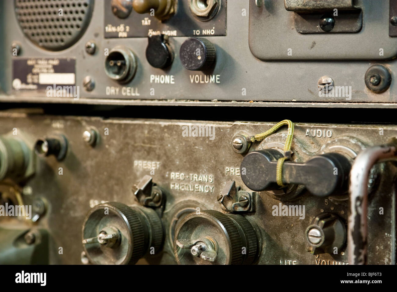 Underground operations center hi-res stock photography and images - Alamy