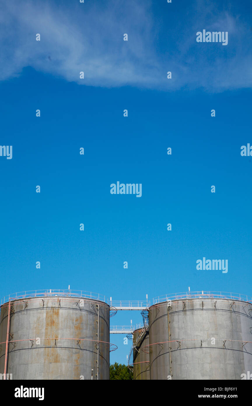 Tanks against blue sky hi-res stock photography and images - Alamy
