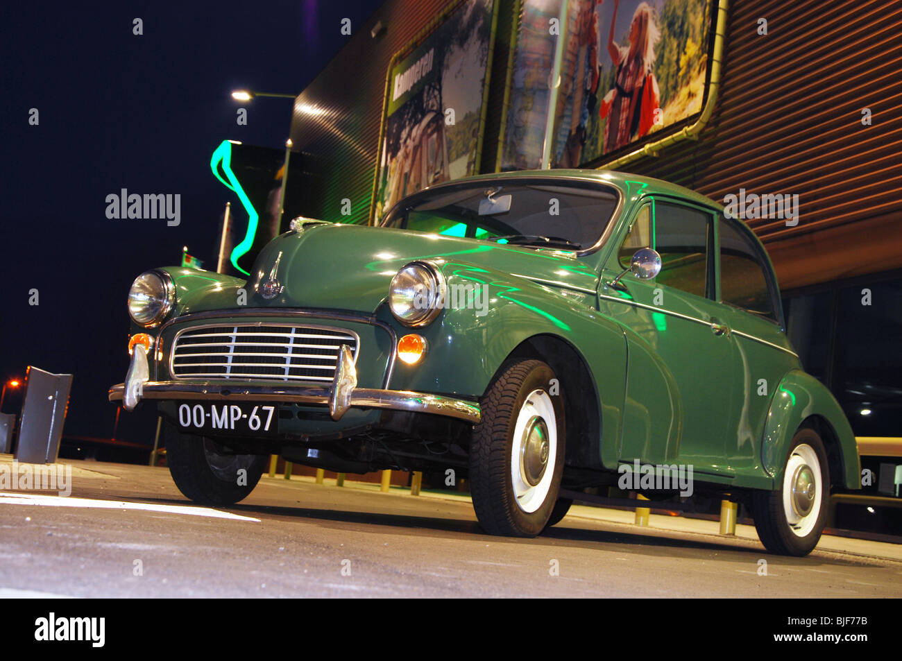 1966 Morris Minor two-door saloon in almond green Stock Photo - Alamy