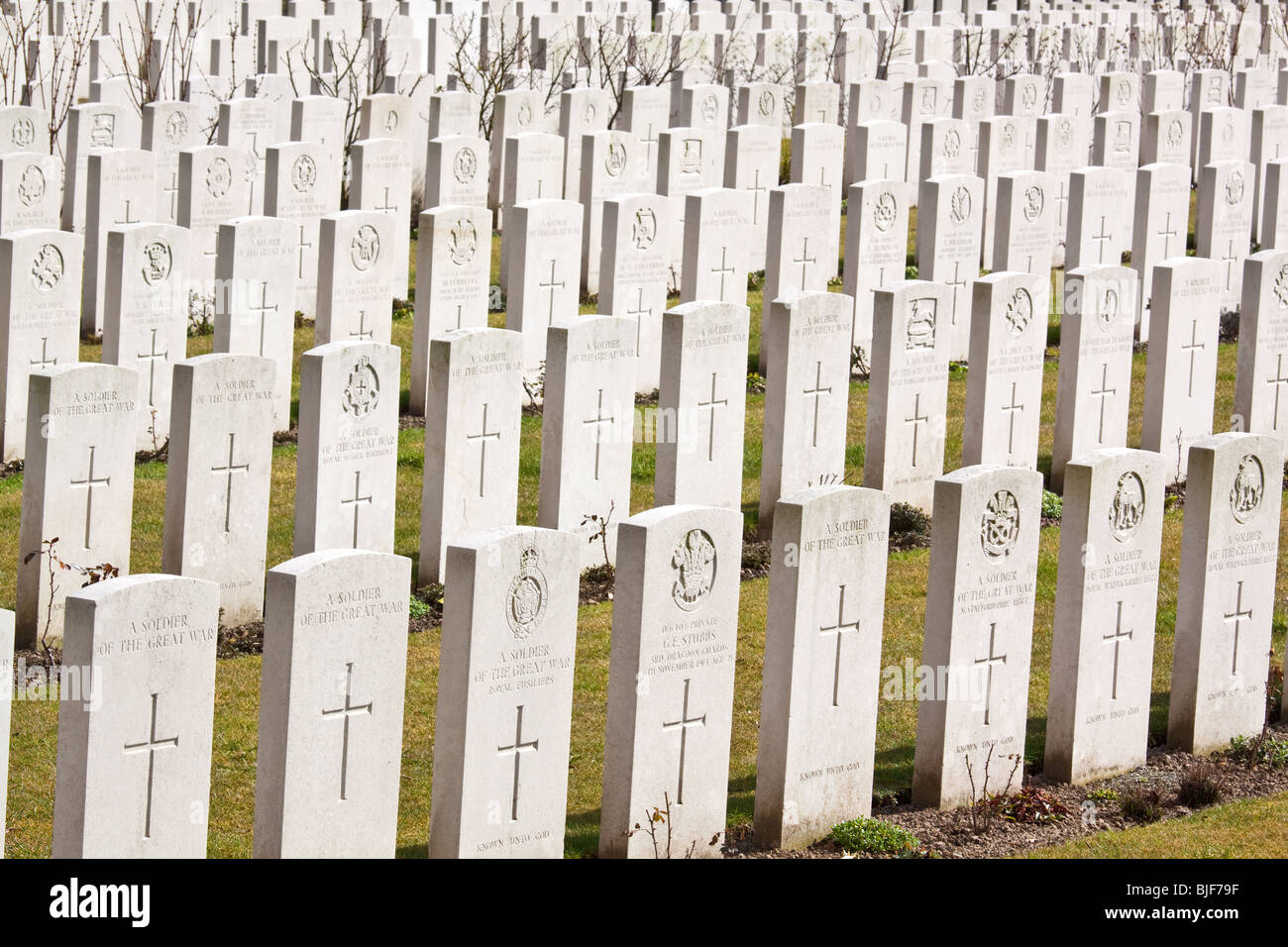 Row upon Row of War Graves in Ypres Reservoir Cemetery Stock Photo - Alamy