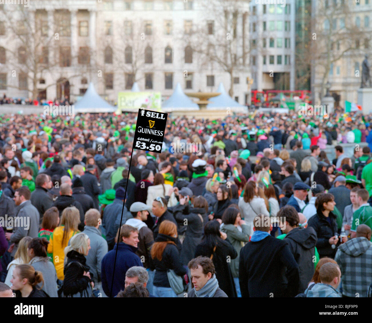 st patricks day parade london 2010 Stock Photo - Alamy