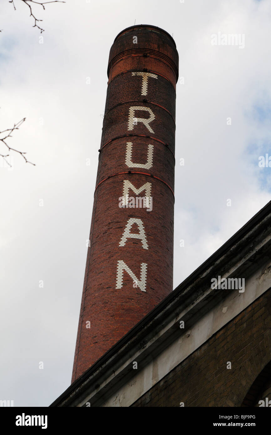 Chimney of the Old Truman brewery in Spitalfields, London Stock Photo ...