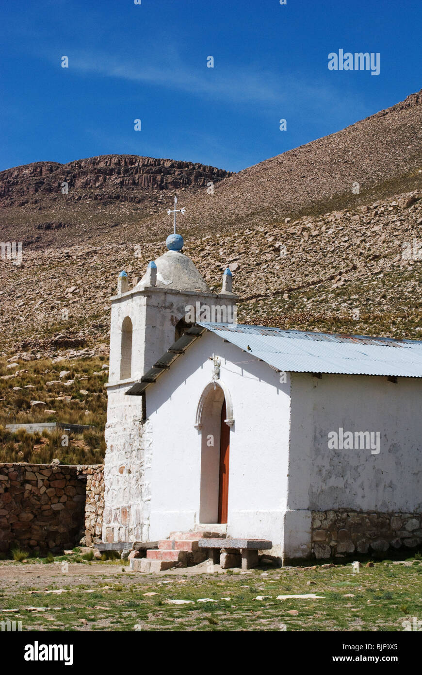 Old spanish colonial church chapel building hi-res stock photography ...