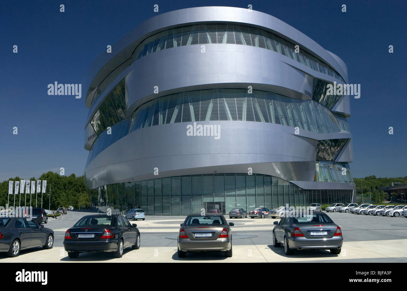 Mercedes-Benz Museum, Stuttgart, Germany Stock Photo - Alamy