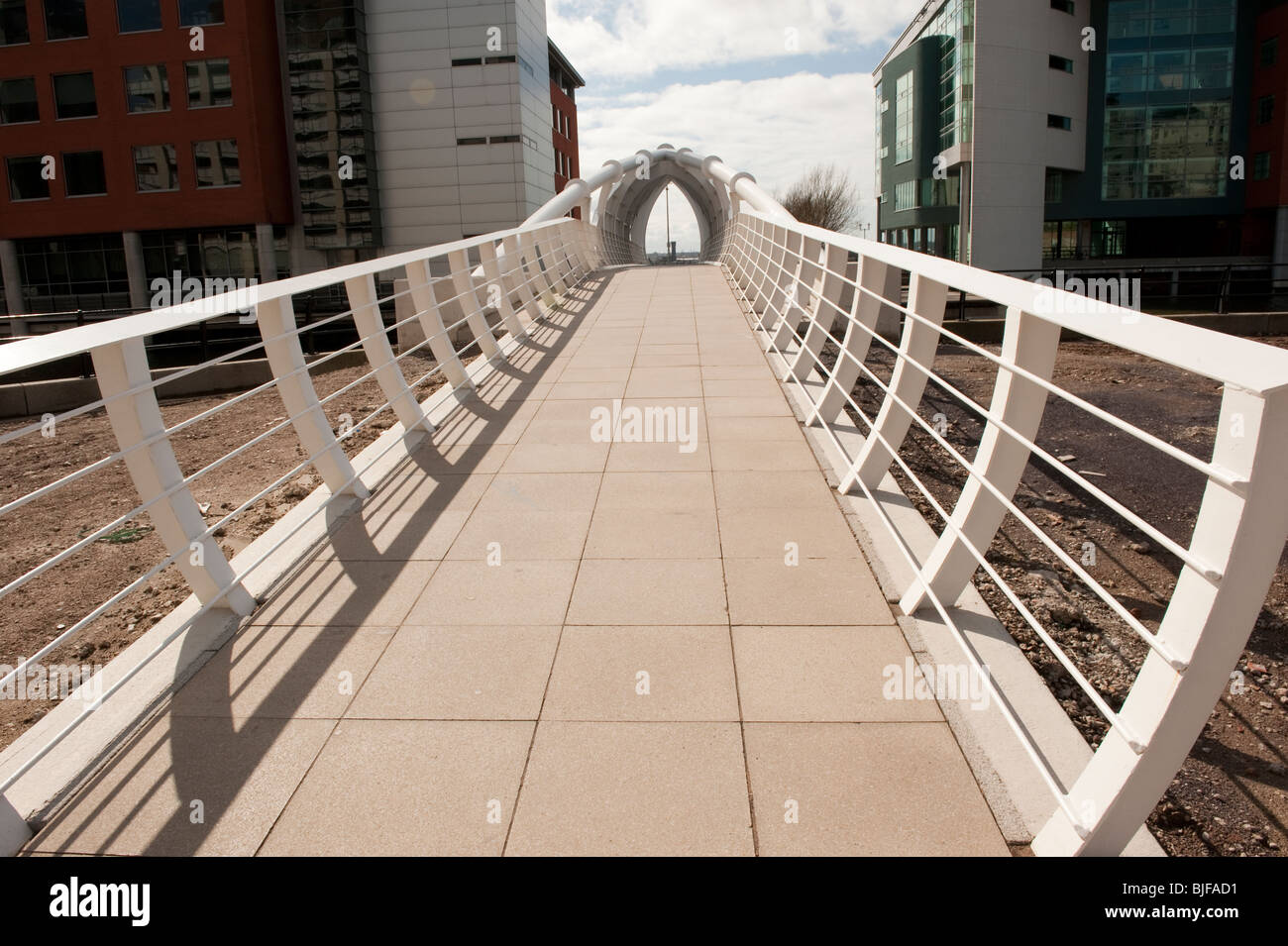 Steel foot bridge hi-res stock photography and images - Alamy