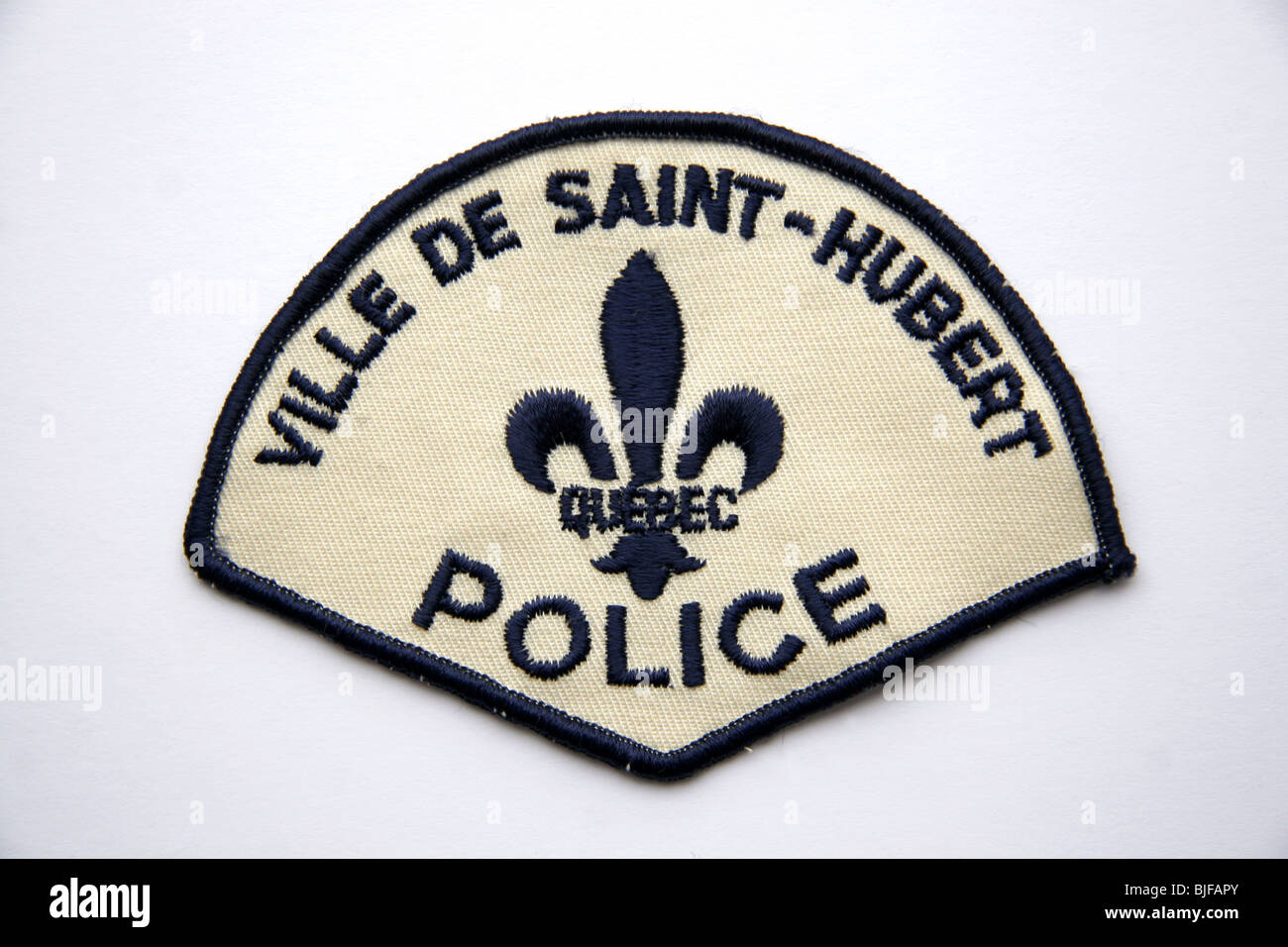 Patch of the Canadian police department of Ville De Saint-Hubert Police ...