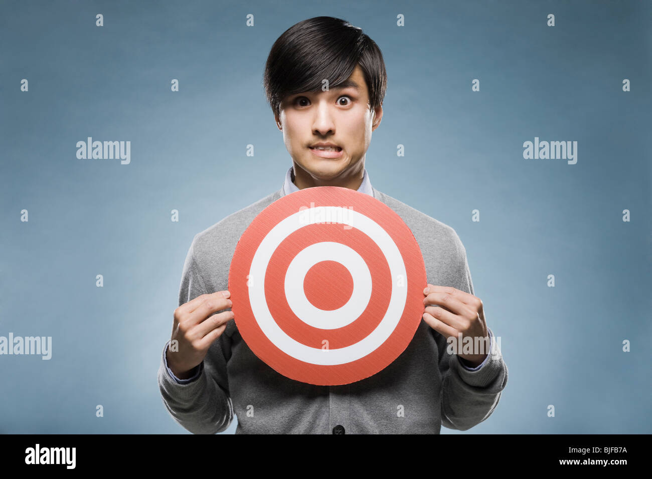 Target man hi-res stock photography and images - Alamy