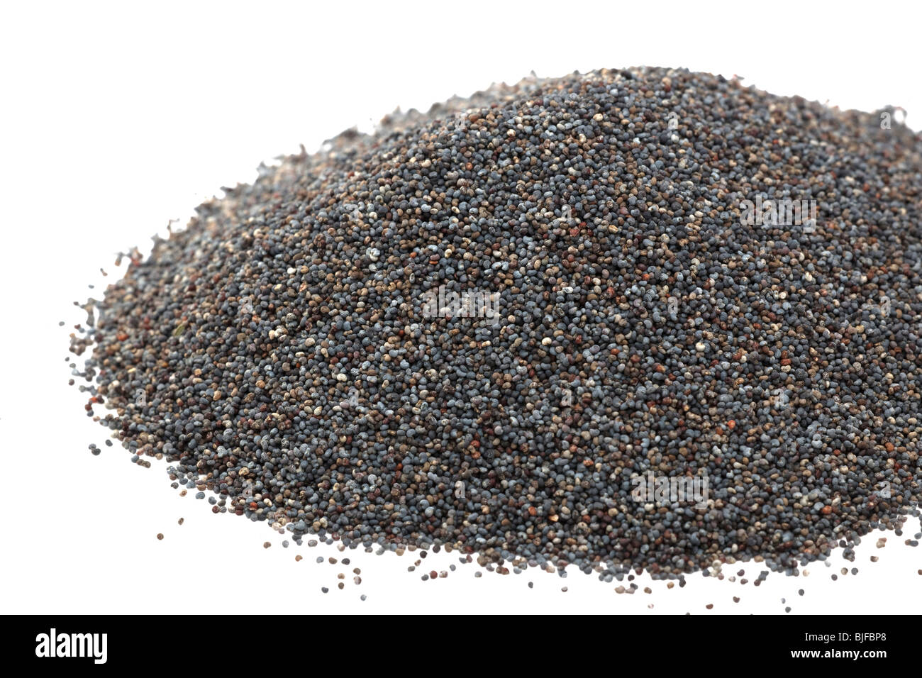 Pile of blue poppy seeds Stock Photo - Alamy