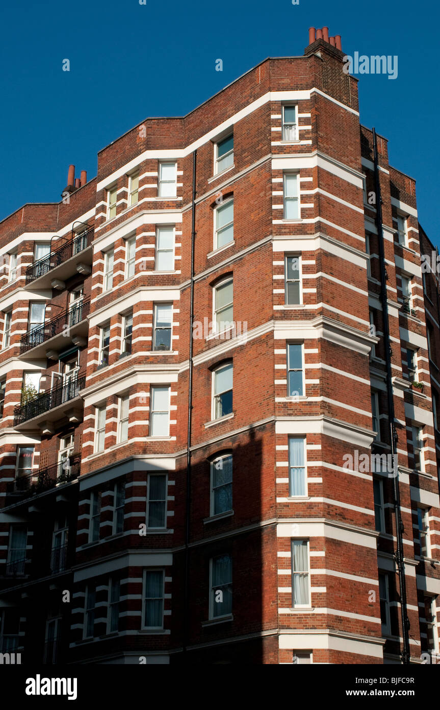 Sw1 victoria hi-res stock photography and images - Alamy