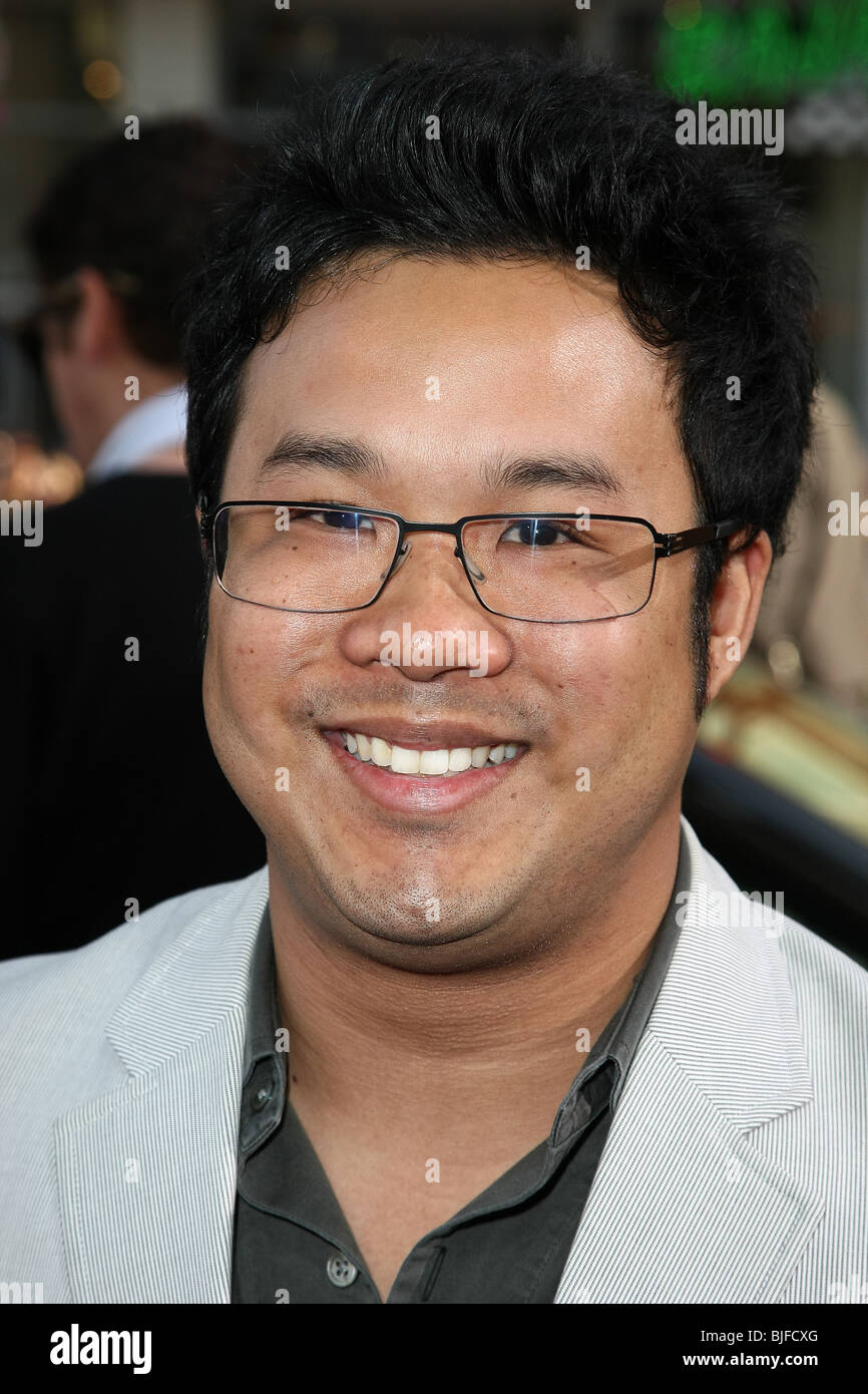 KEVIN TANCHAROEN 17 AGAIN LOS ANGELES PREMIERE HOLLYWOOD LOS ANGELES CA ...