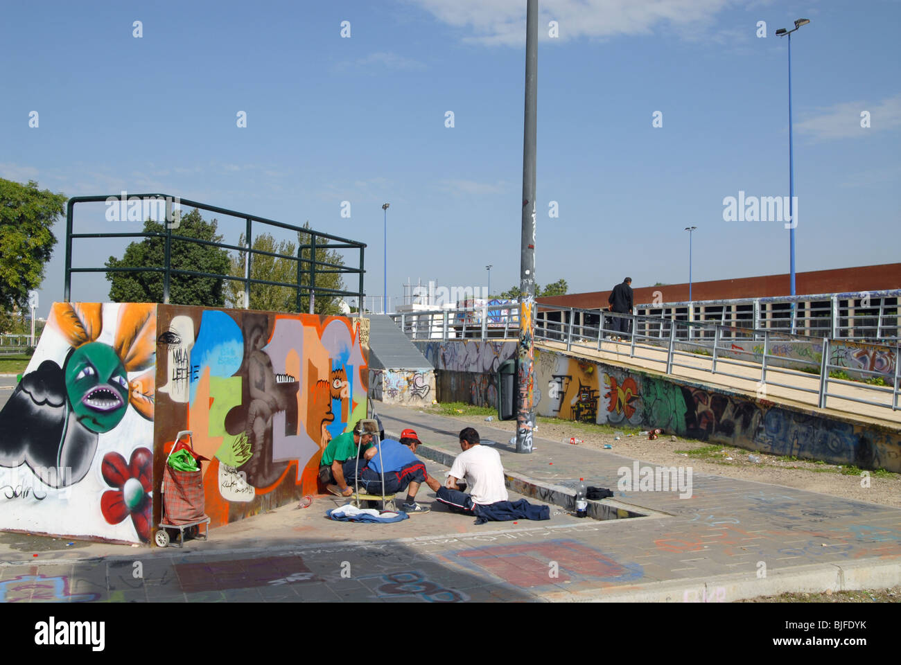 Immigrants spain hi-res stock photography and images - Alamy