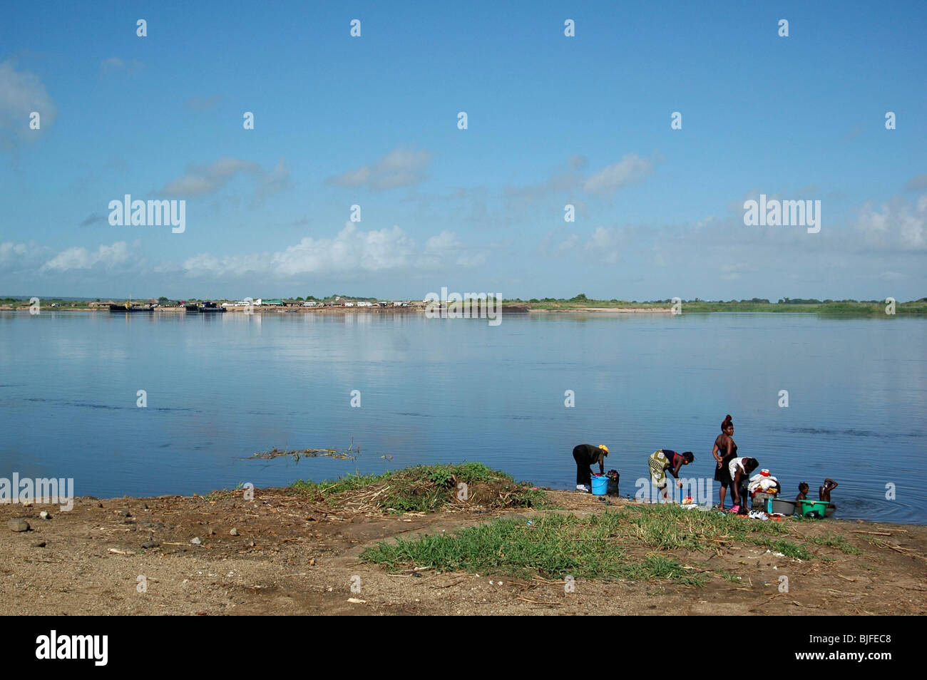 Caia mozambique hi-res stock photography and images - Alamy