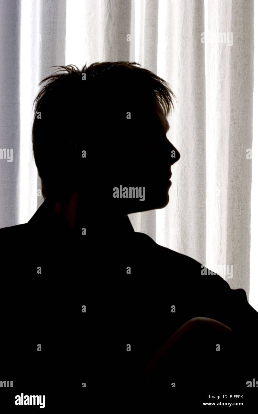 Brunette woman profile shadow hi-res stock photography and images - Alamy