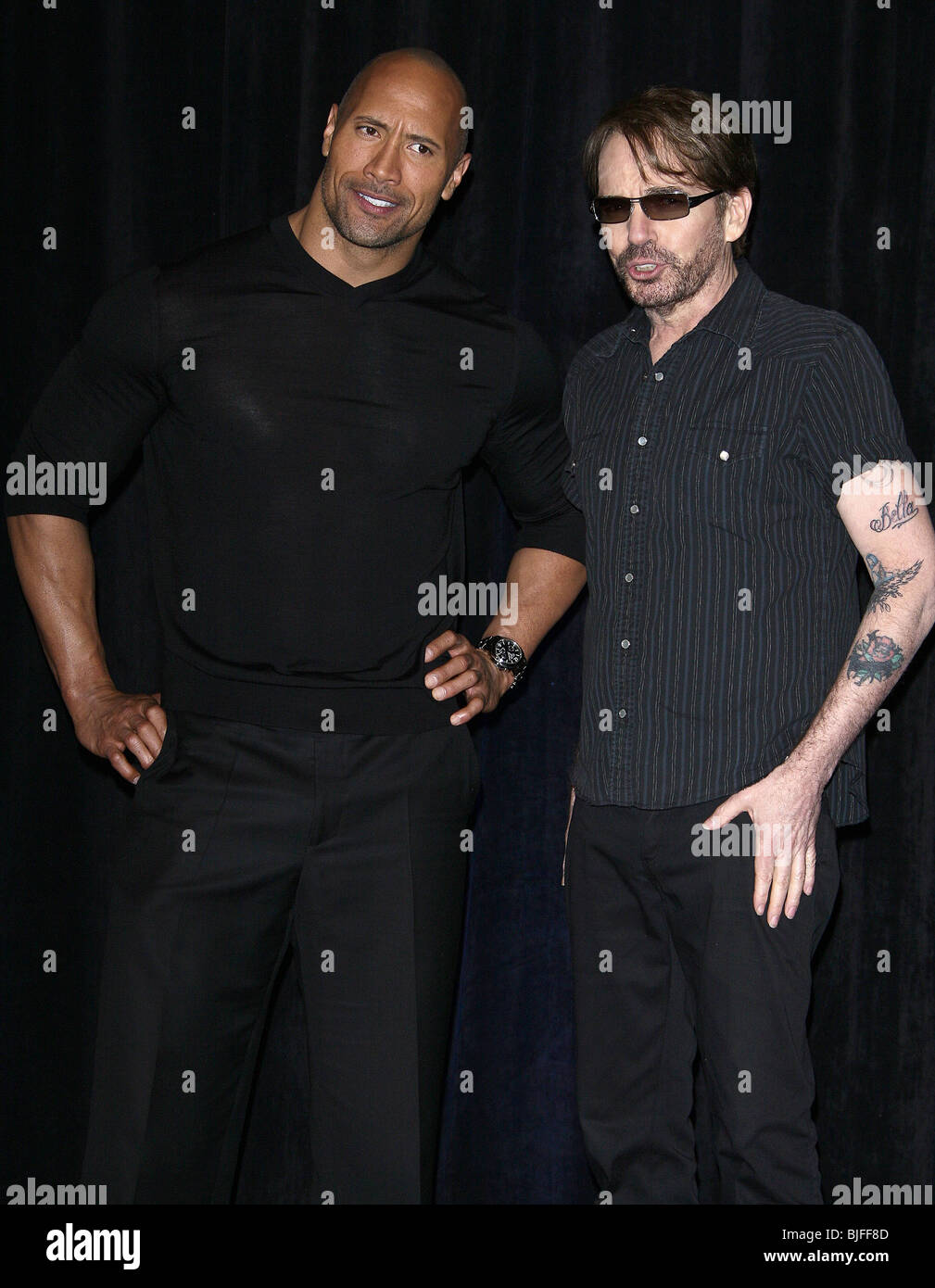 Dwayne johnson and billy bob thornton hi-res stock photography and ...