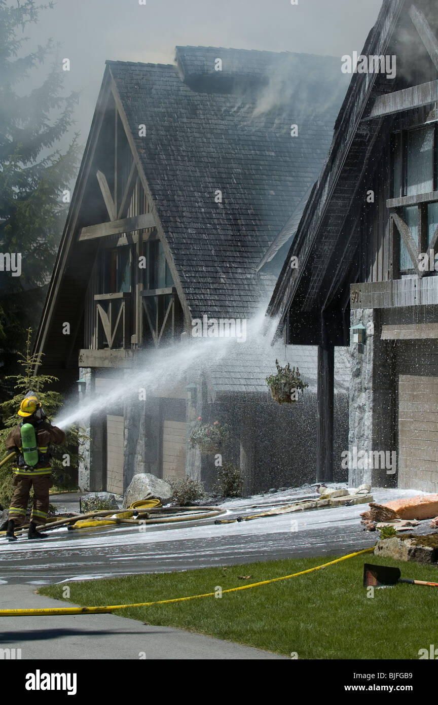 Firefighter firefighting hi-res stock photography and images - Alamy