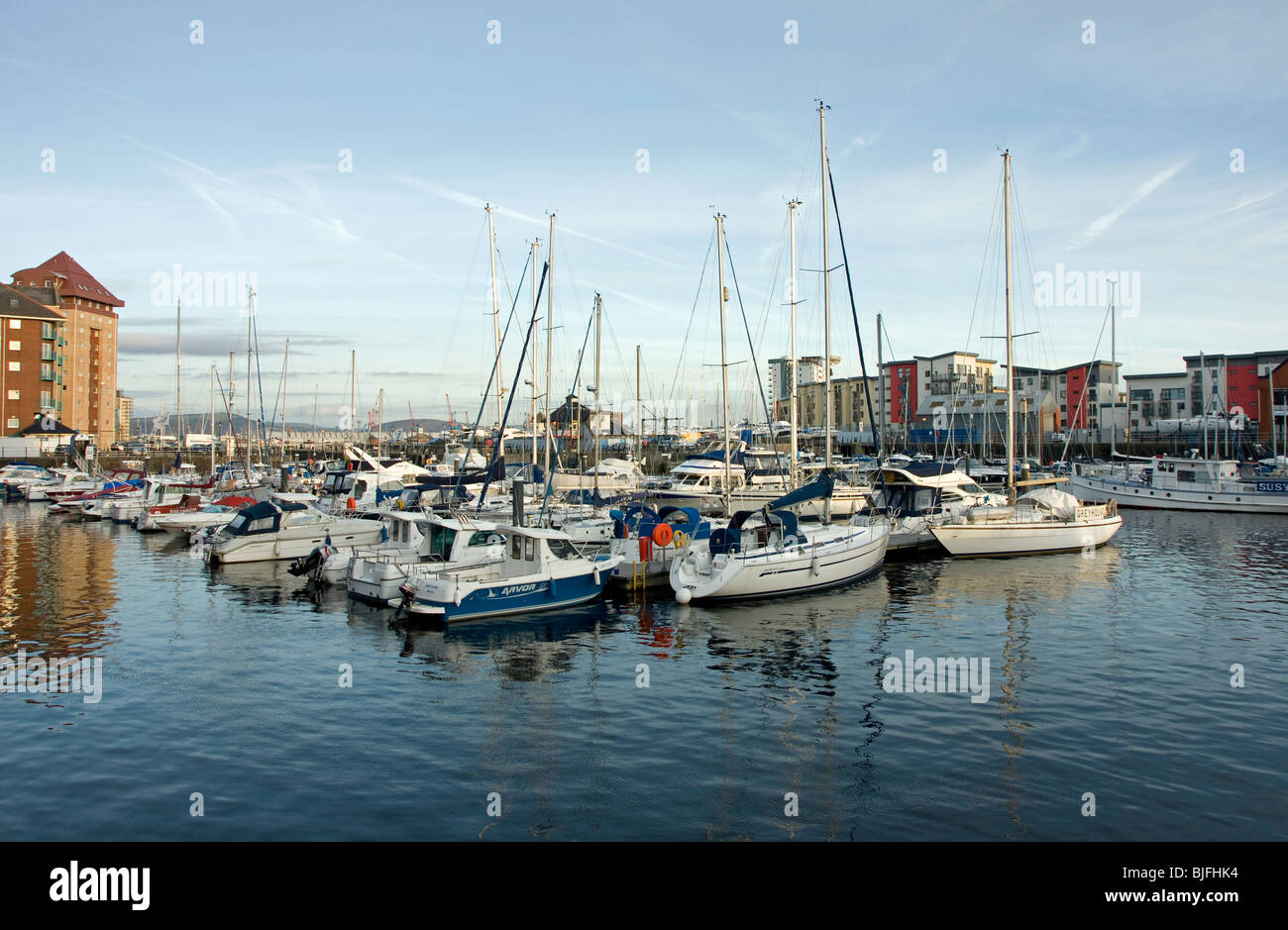 Swansea Marina in Swansea in South Wales Stock Photo - Alamy