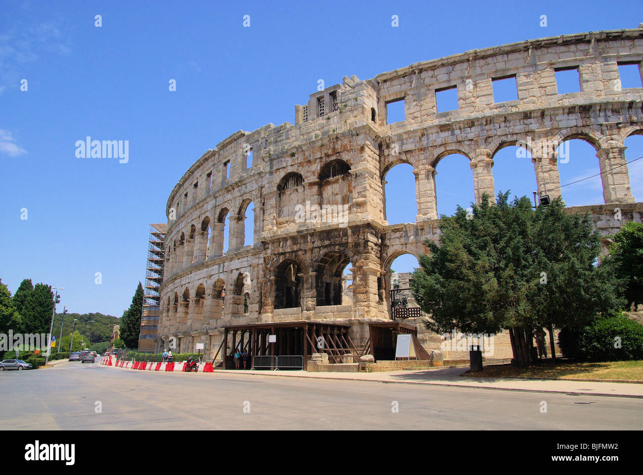 Pula amphitheatre hi-res stock photography and images - Alamy