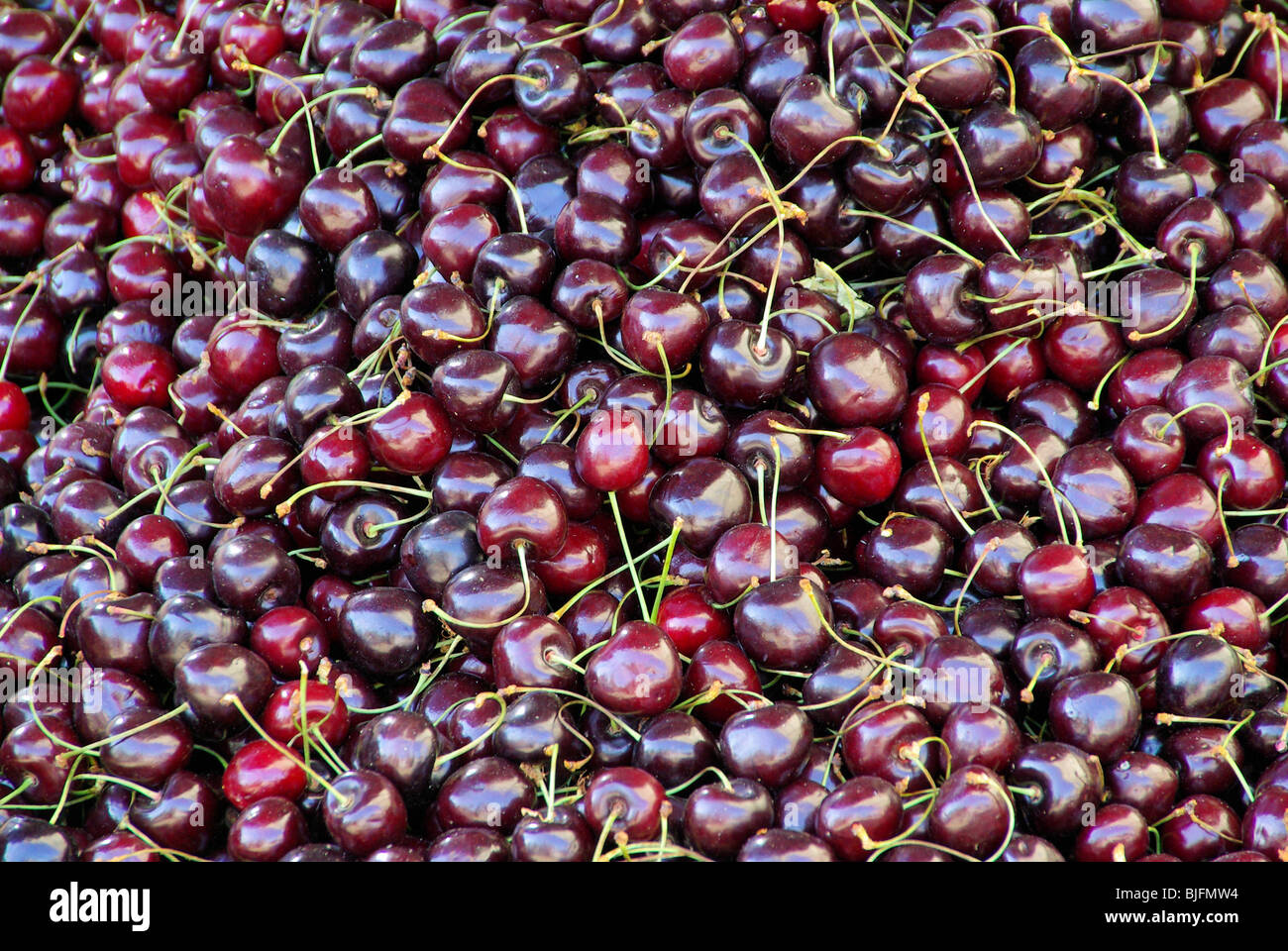 Cherry stall hi-res stock photography and images - Alamy