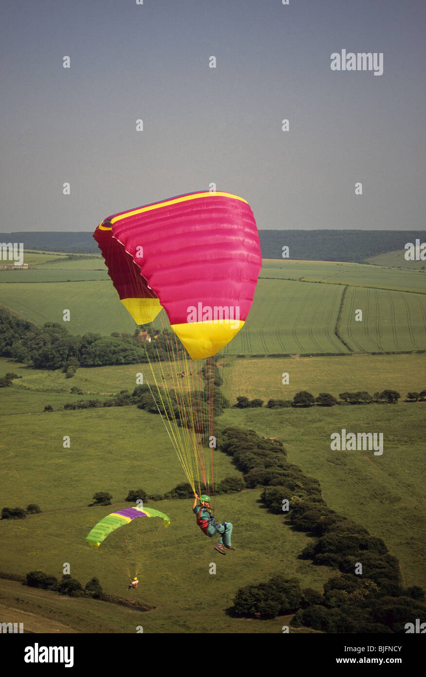 Two para gliders hi-res stock photography and images - Alamy