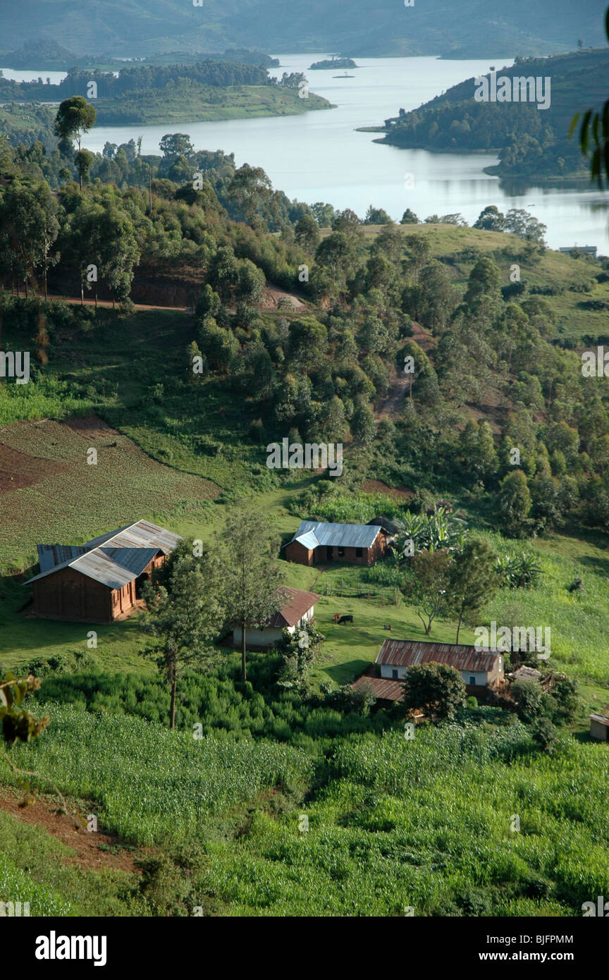A view of Lake Bunyoni Lake Bunyoni, Uganda, Africa © Demelza Cloke ...