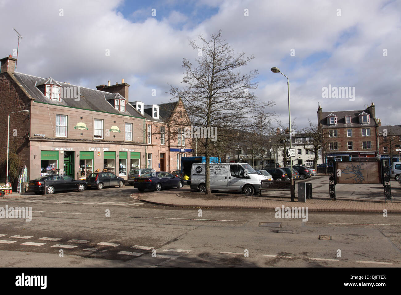 Scottish village alyth scotland hi-res stock photography and images - Alamy