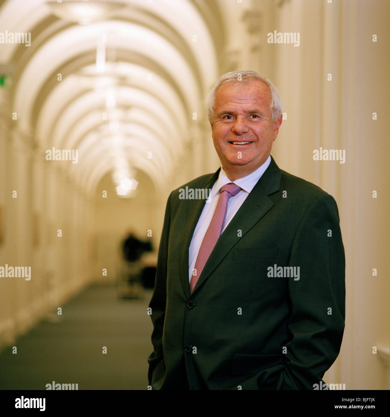 Lord paul myners hi-res stock photography and images - Alamy