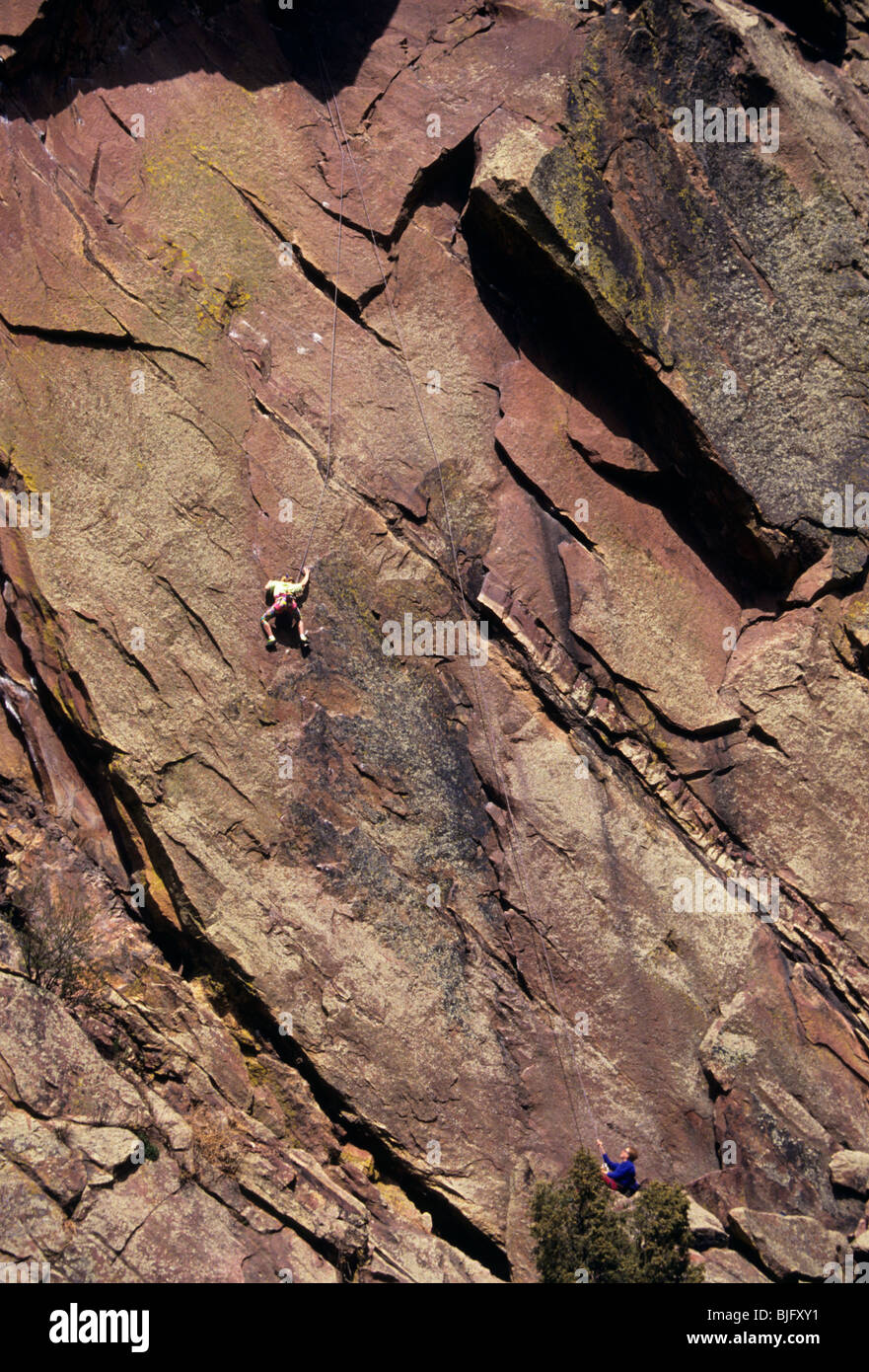 Scaling mountain face hi-res stock photography and images - Alamy