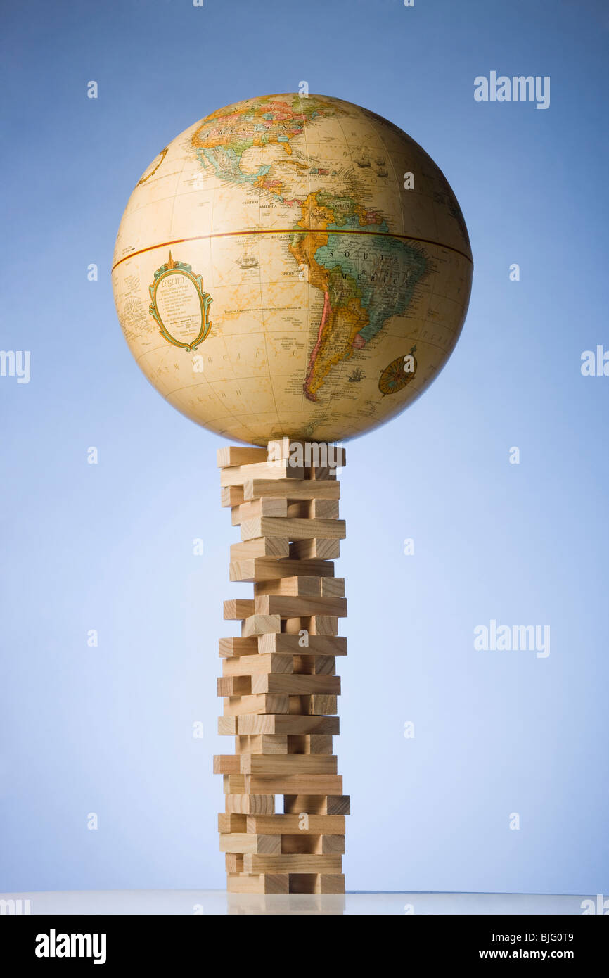 Blocks wooden tower hi-res stock photography and images - Alamy