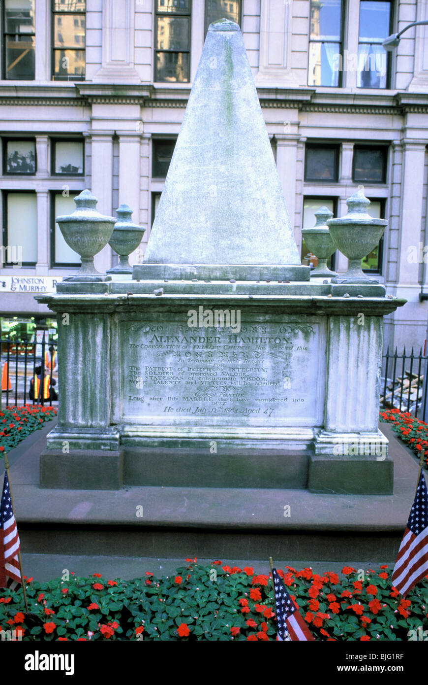 Alexander Hamilton Gravestone, Trinity Church Graveyard, Manhattan, New ...