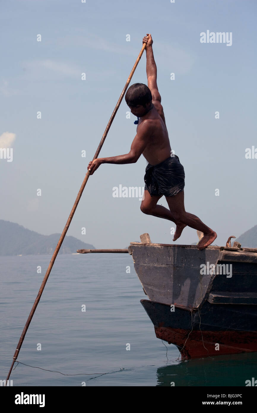 Harpooning hi-res stock photography and images - Alamy