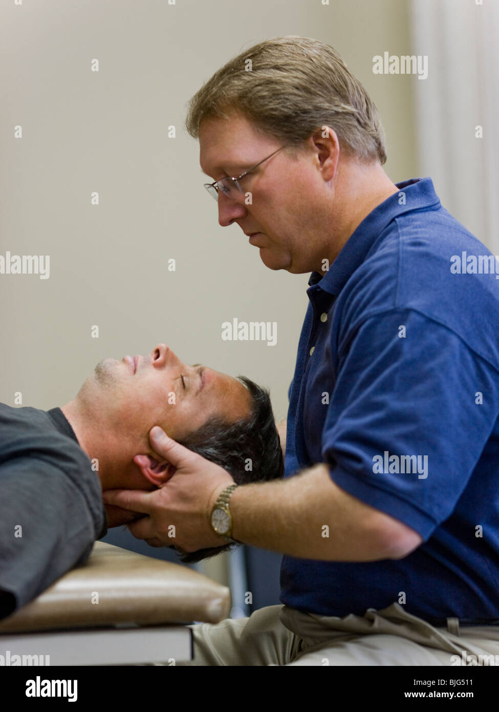 Two men portrait therapy hi-res stock photography and images - Alamy