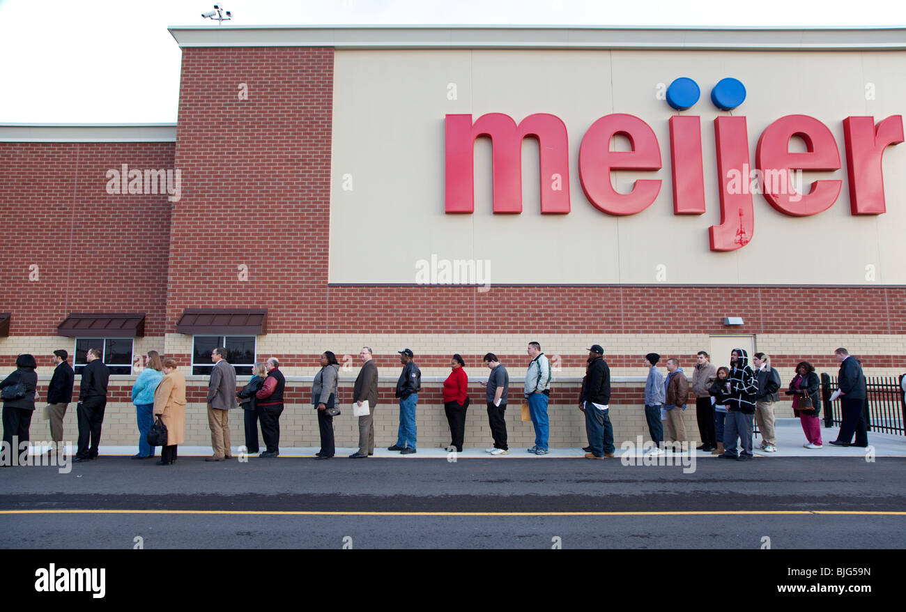 Unemployed People Line Up to Apply for Jobs Stock Photo - Alamy