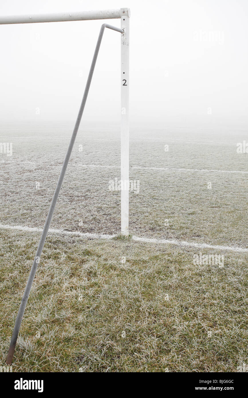 Football pitches goal posts hi-res stock photography and images - Alamy