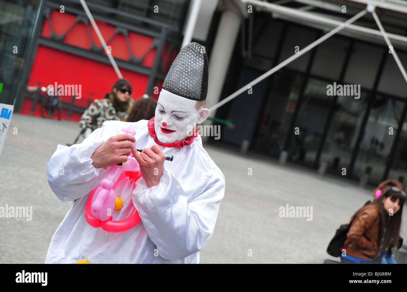 Mimo hi-res stock photography and images - Alamy