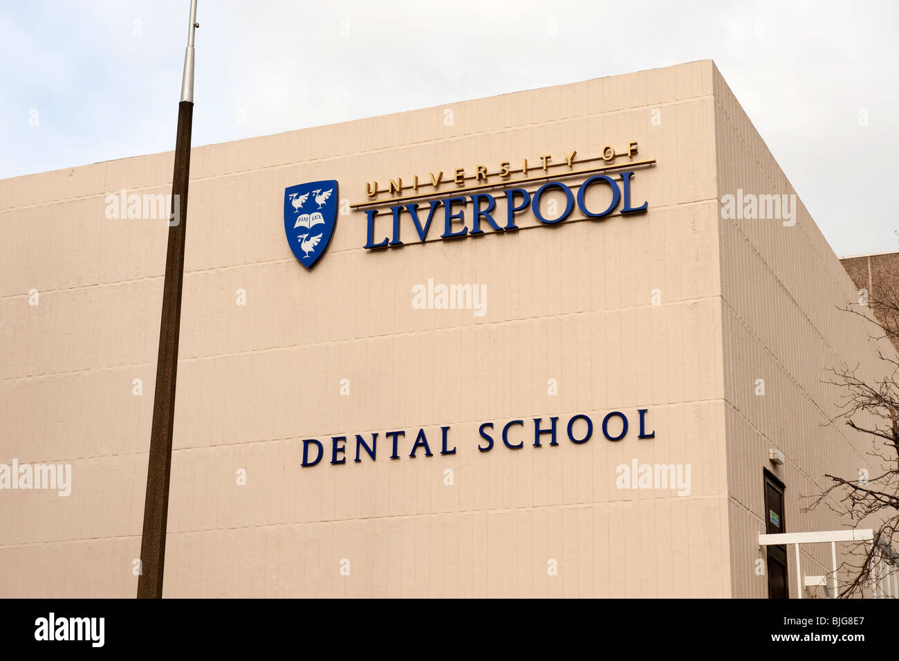 University of Liverpool Dental School Stock Photo - Alamy