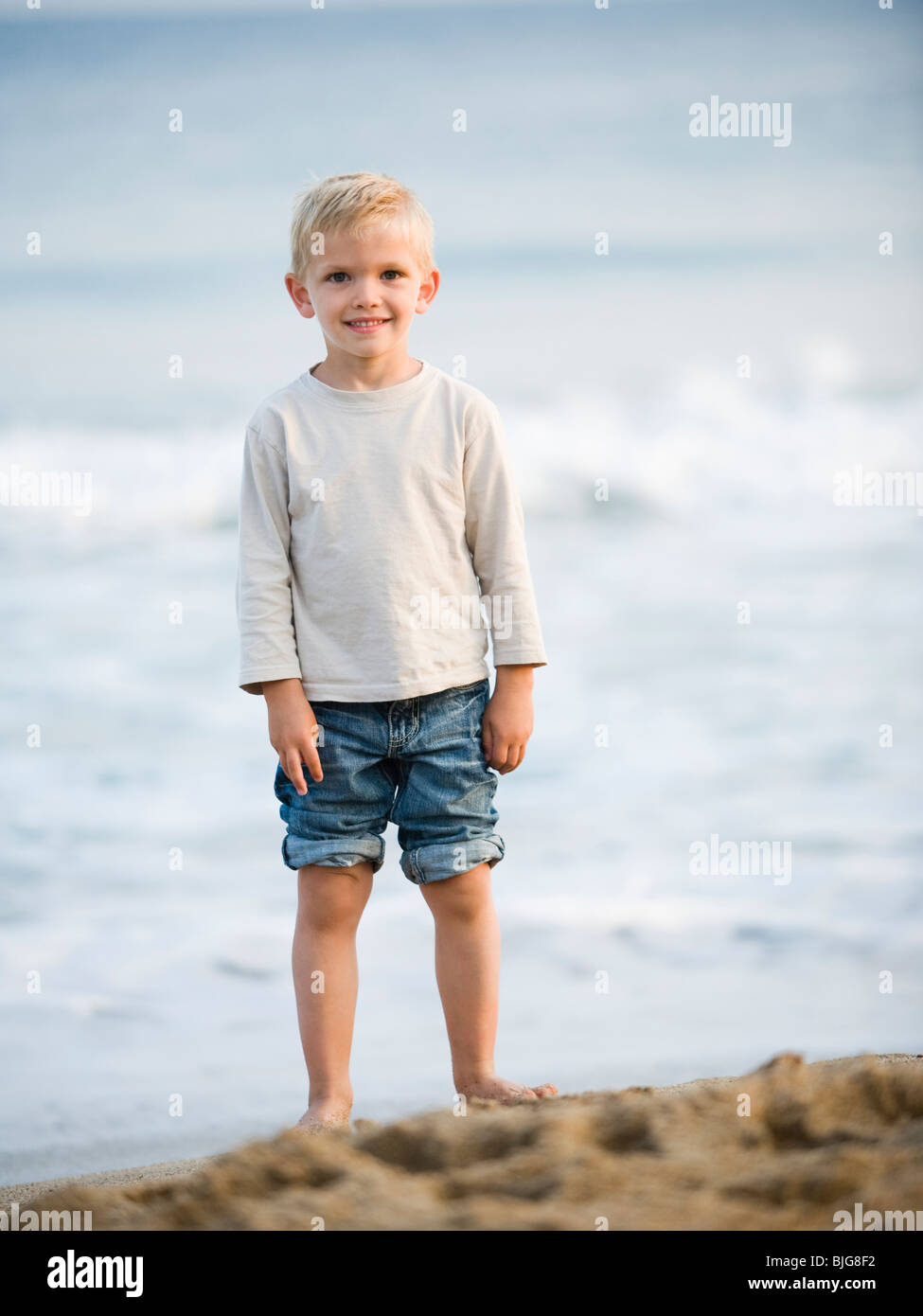 boy at the beach Stock Photo - Alamy