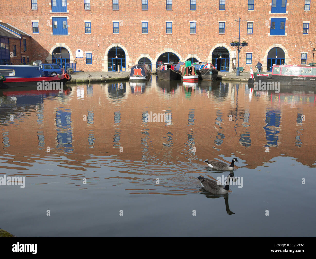 Canal scene, Portland basin,Ashton-under-lyne,Tameside,UK Stock Photo ...
