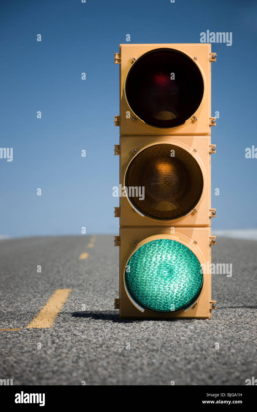 Traffic signal hi-res stock photography and images - Alamy