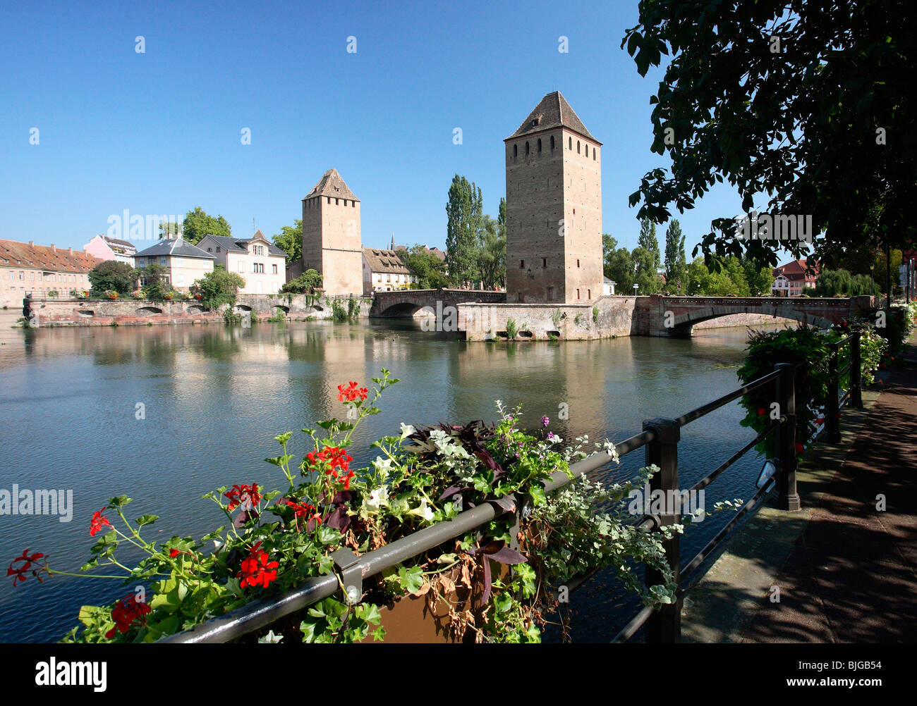 France bas rhin strasbourg castle hi-res stock photography and images ...