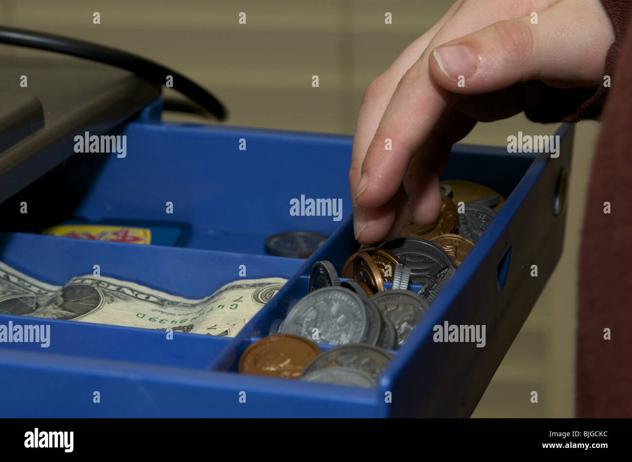 Child play cash register hi-res stock photography and images - Alamy