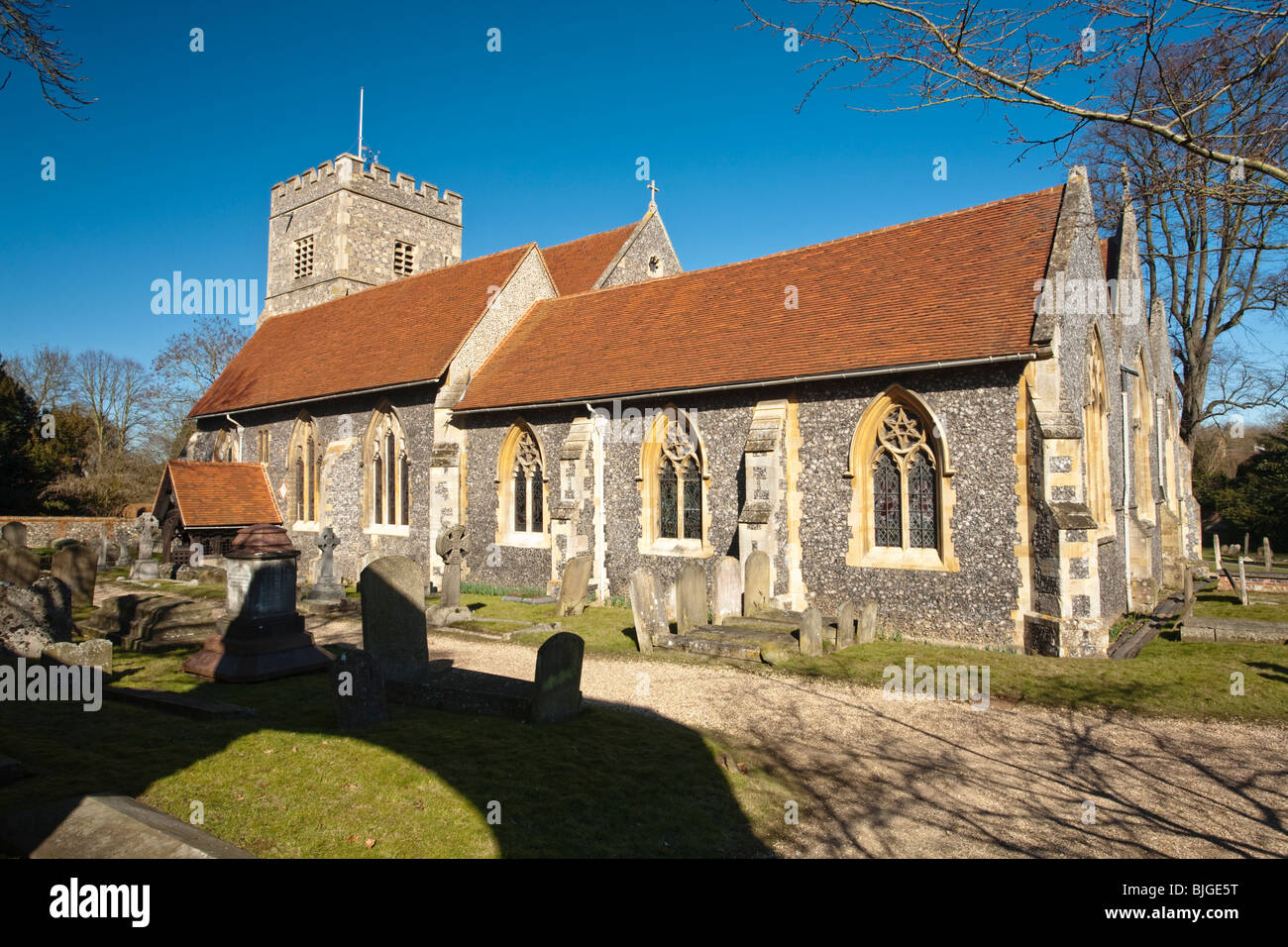 St Andrew's Church in Sonning on Thames, Berkshire, Uk Stock Photo - Alamy