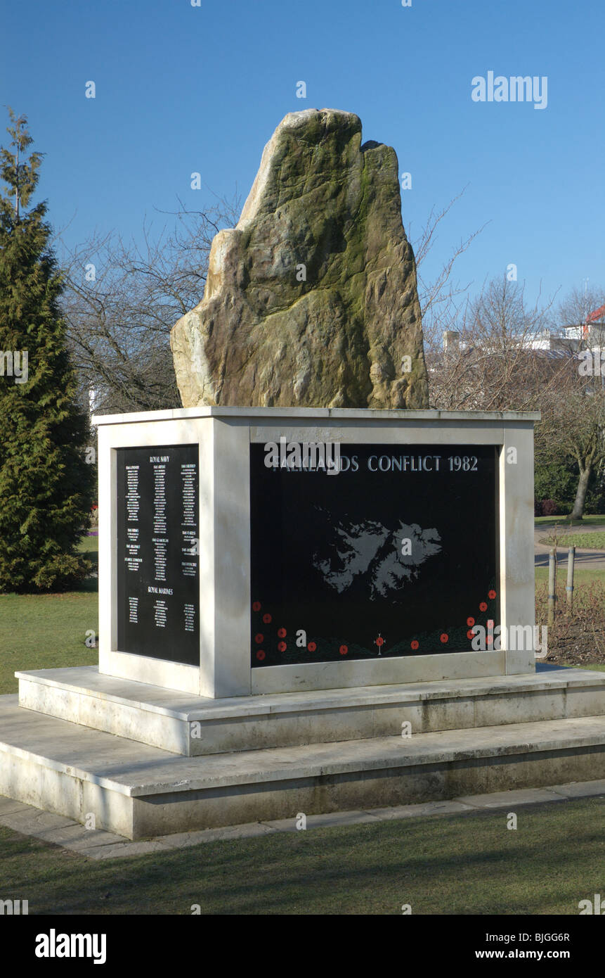 War Memorial to the fallen in the Falklands conflict Stock Photo - Alamy