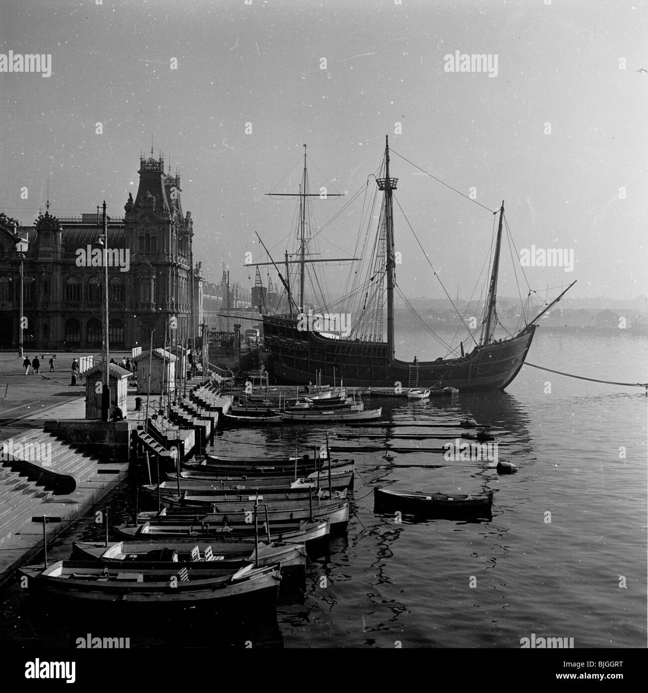 Galleon Black and White Stock Photos & Images - Alamy