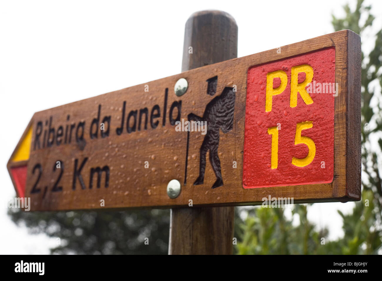 Fog sign portugal hi-res stock photography and images - Alamy