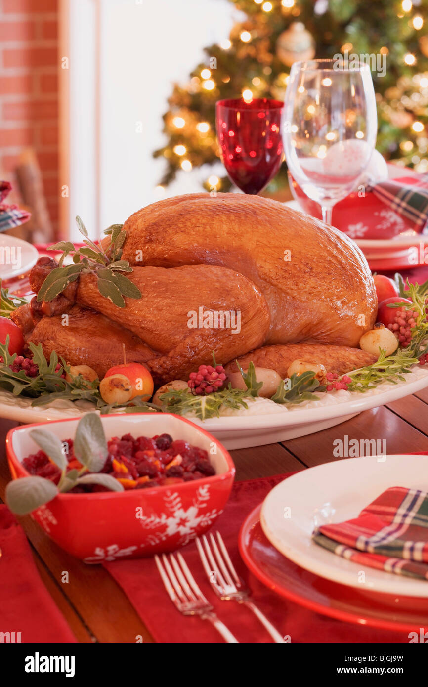 Roast whole dish table hi-res stock photography and images - Alamy