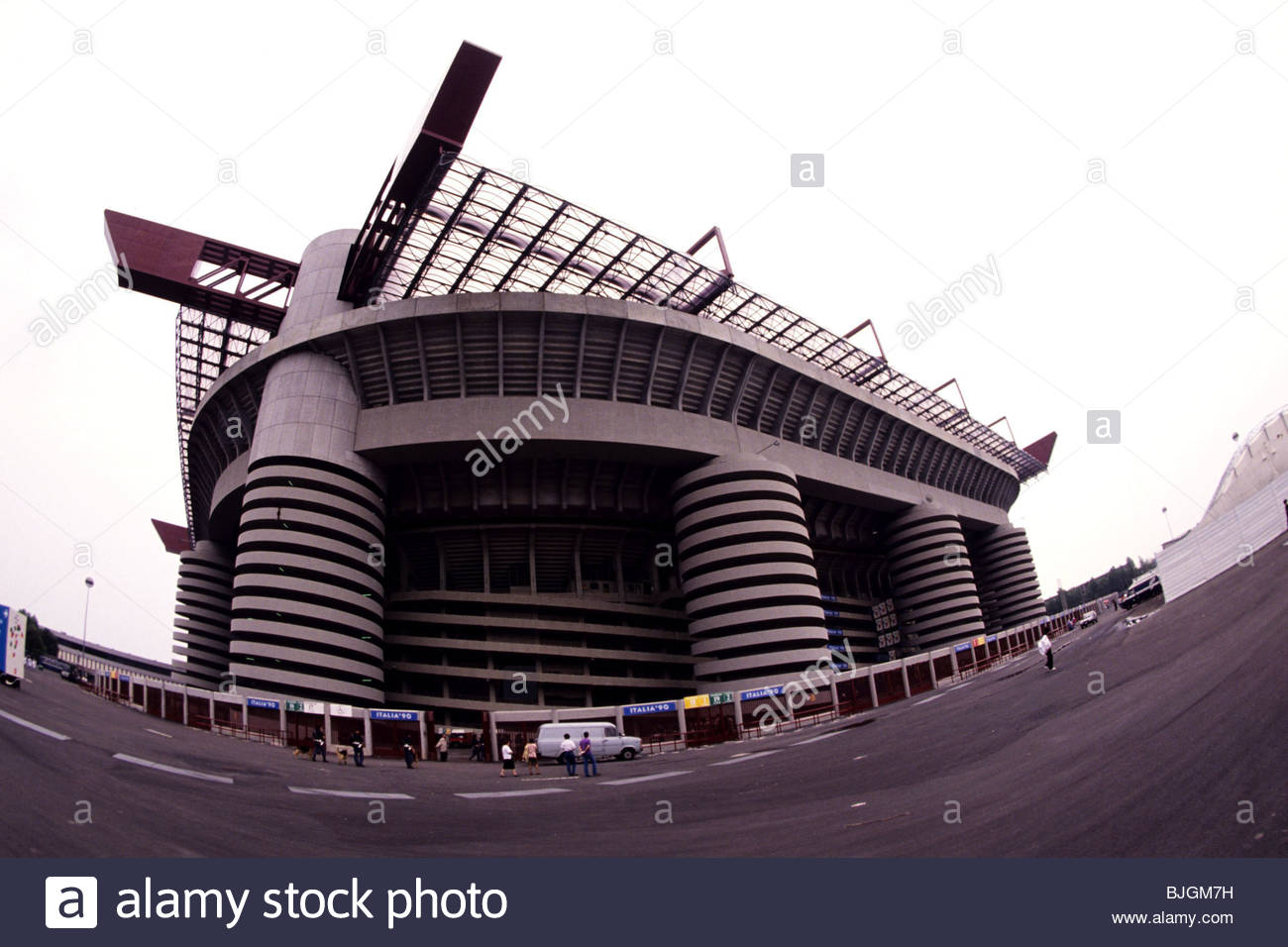Giuseppe Meazza Stadium Stock Photos & Giuseppe Meazza Stadium Stock ...