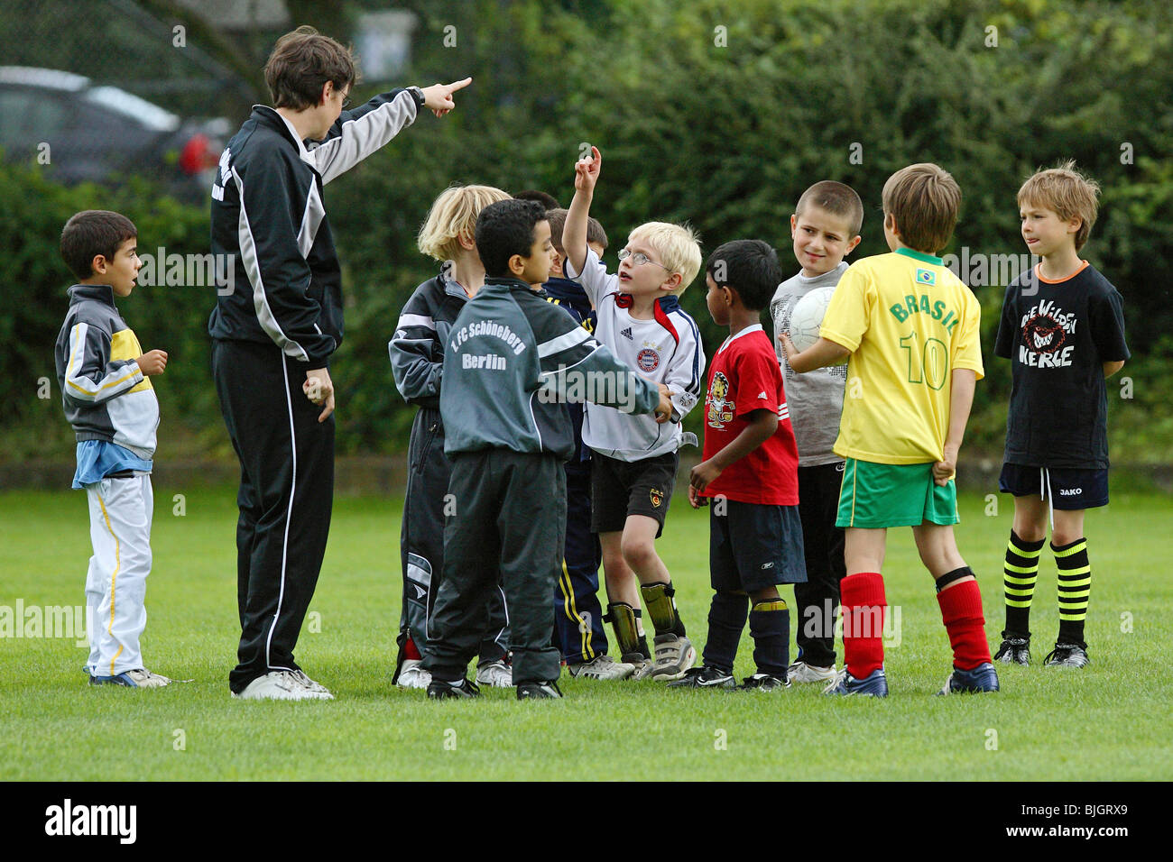 Team during training hi-res stock photography and images - Alamy