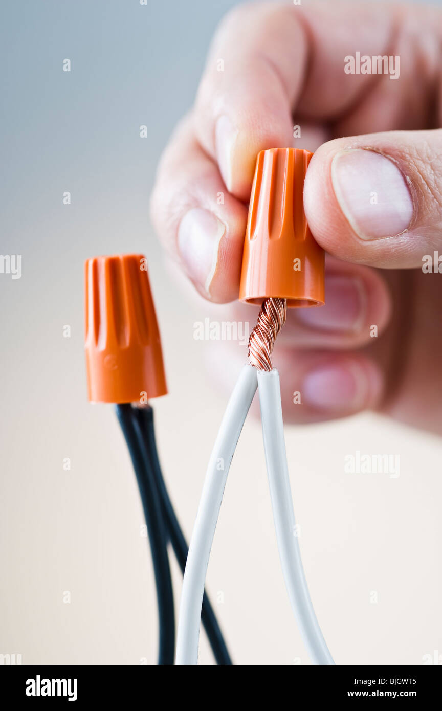 Insulated coloured wires hi-res stock photography and images - Alamy