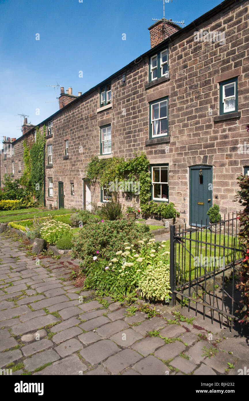 Listed former mill-workers cottages in Long Row, Belper, Derbyshire ...
